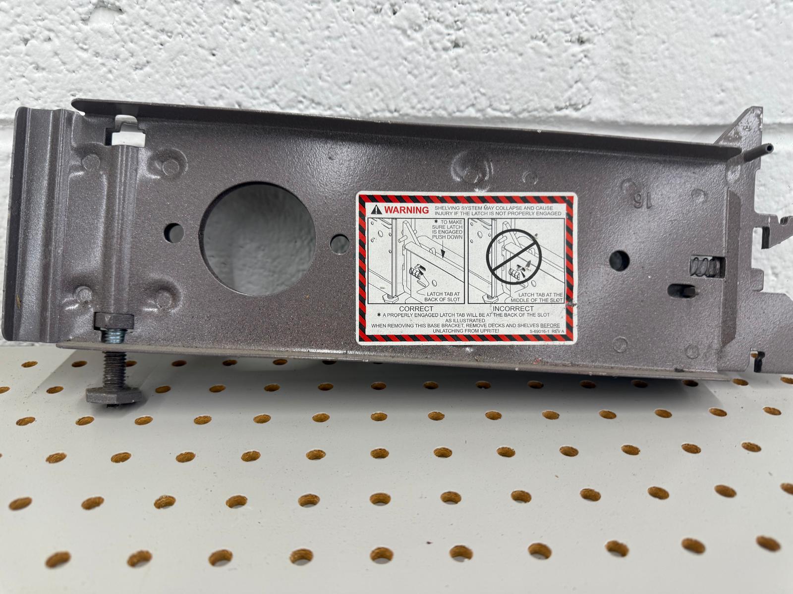 Madix Gondola Base Bracket 16 inch (Used) (Pack of 4) – Value Vault ...